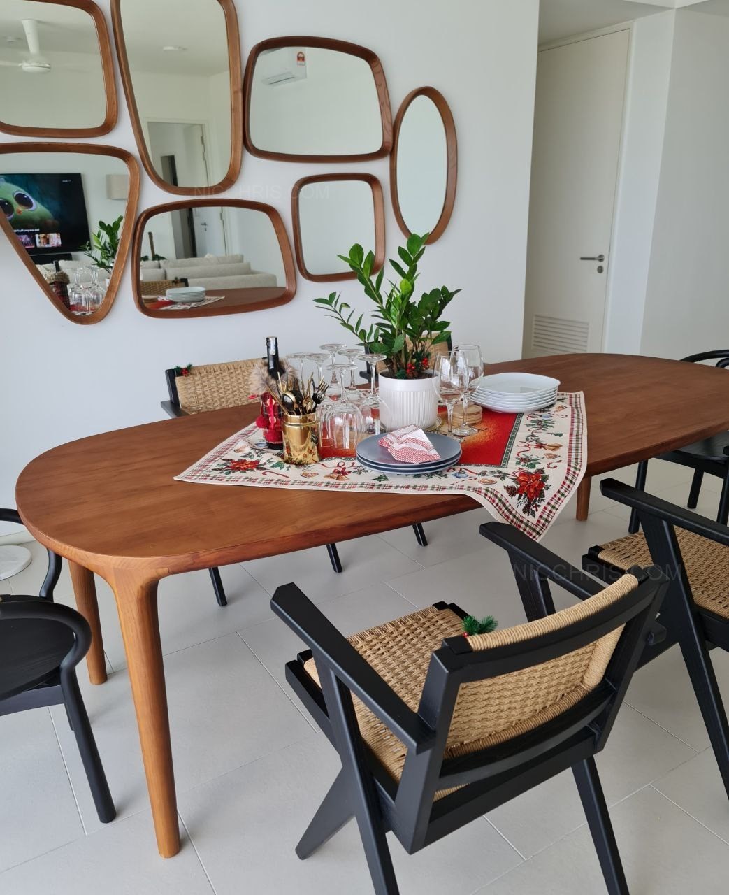 Jute Dining Chair | Premium and Designer Furniture - Nicchris