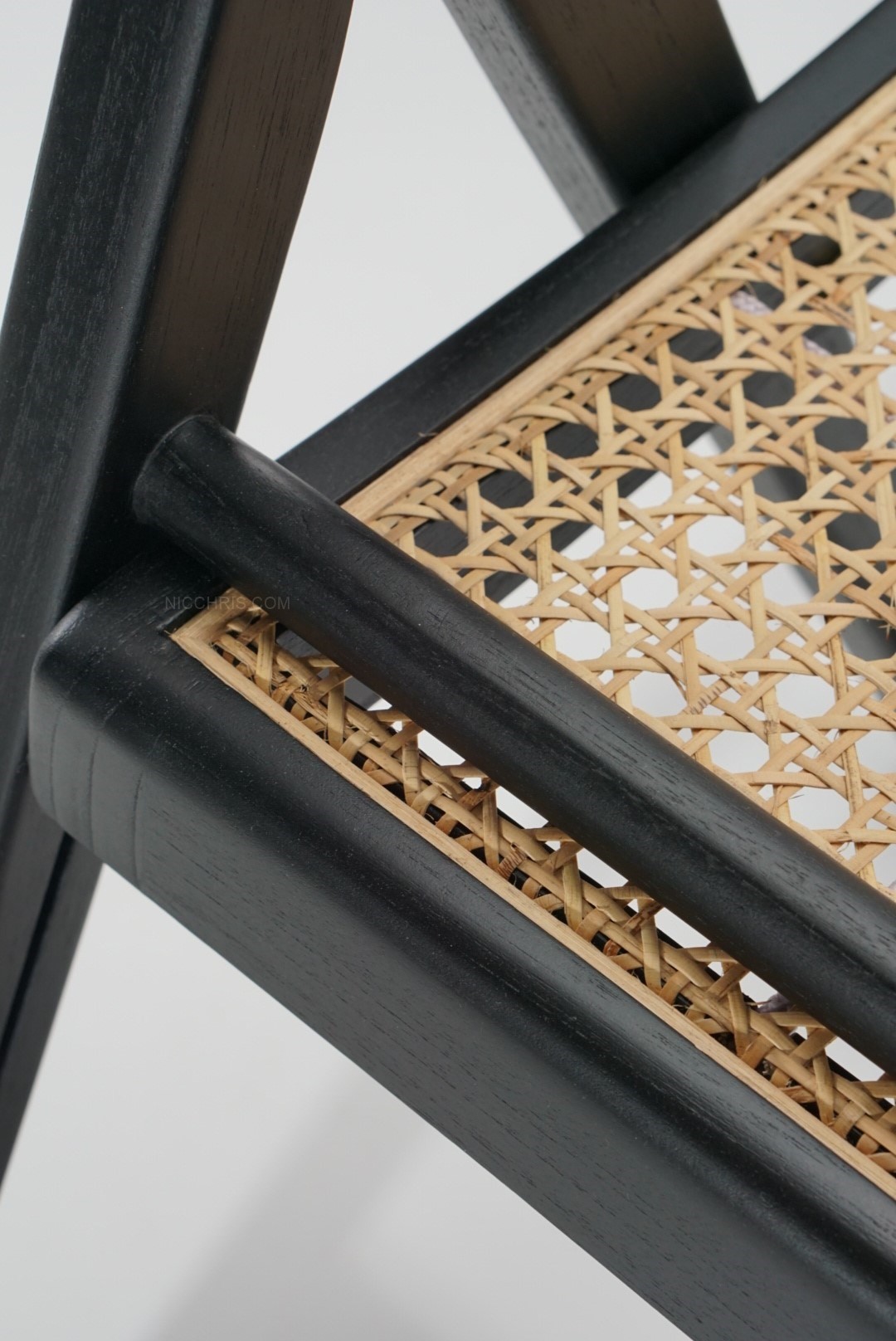 Foldable Rattan Chair | Premium and Designer Furniture - Nicchris