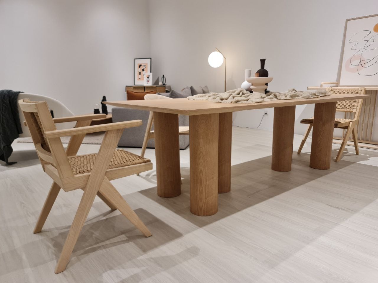 Dining Table | Premium and Designer Furniture - Nicchris